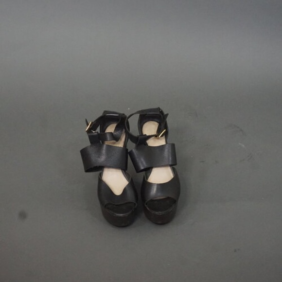 Topshop | Shoes | Black And Clunk Wooden Topshop Platform Shoe | Poshmark